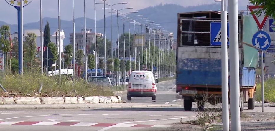 “Rrethrrotullimi i vdekjes”, mungon sinjalistika – Abc News