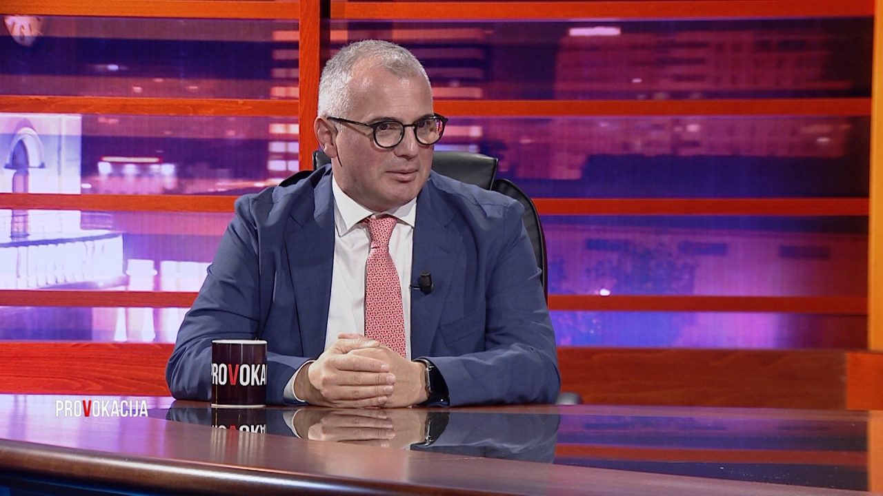 Ku duhet të fokusohet biznesi shqiptar? Përgjigjet biznesmeni Leskaj ...