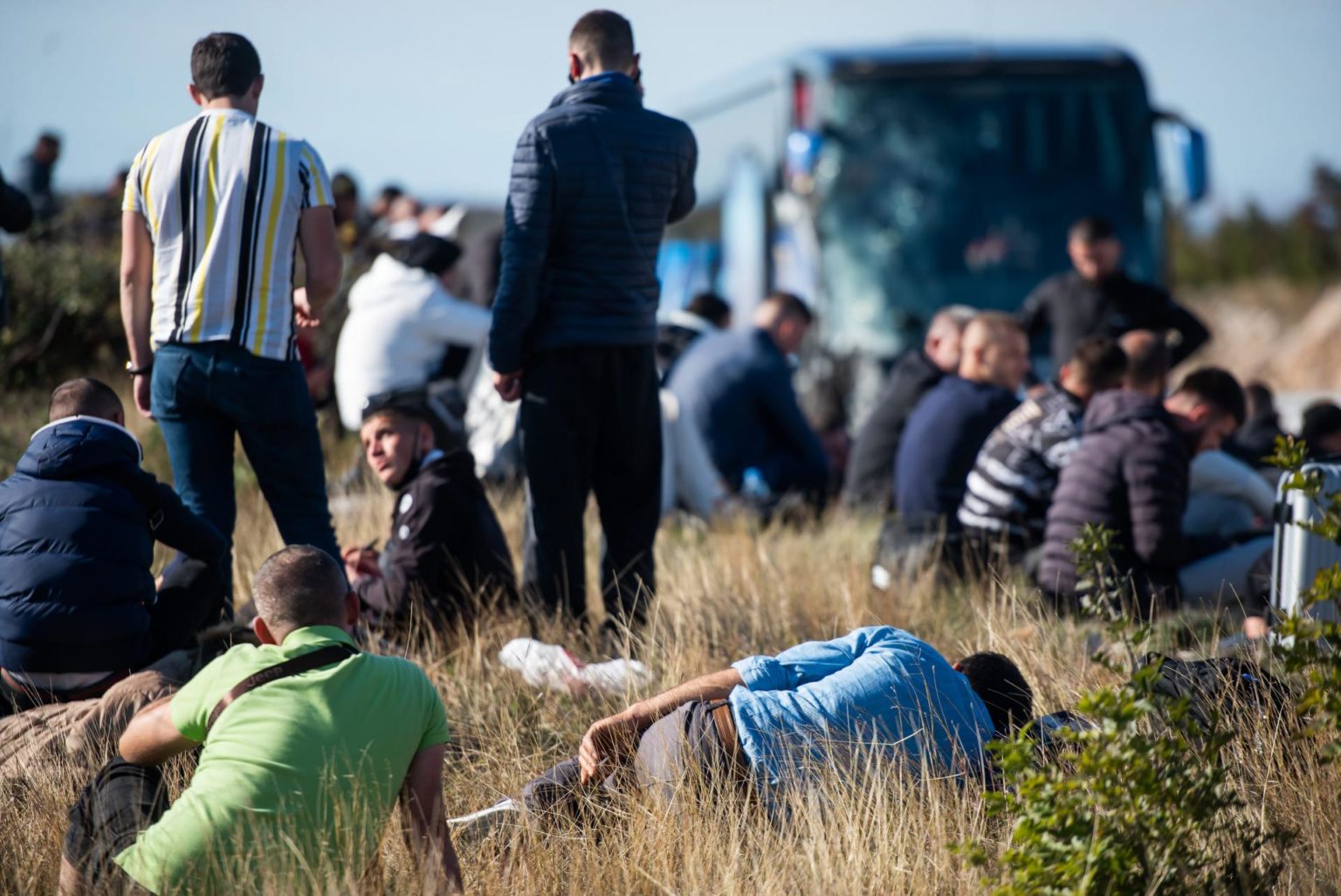 Autobusi me targa shqiptare përfshihet në aksident në Kroaci – Abc News