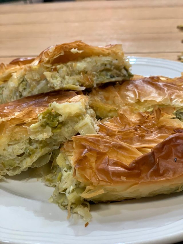 Byrek me presh – Receta nga Florenca Reçi – Abc News