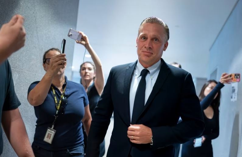 Bashkëpunëtori i Hunter Biden-it flet për thirrje të rastësishme ...