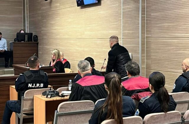 Përfundon seanca, Gjykata refuzon kërkesën e mbrojtjes/ Naim Murseli ...